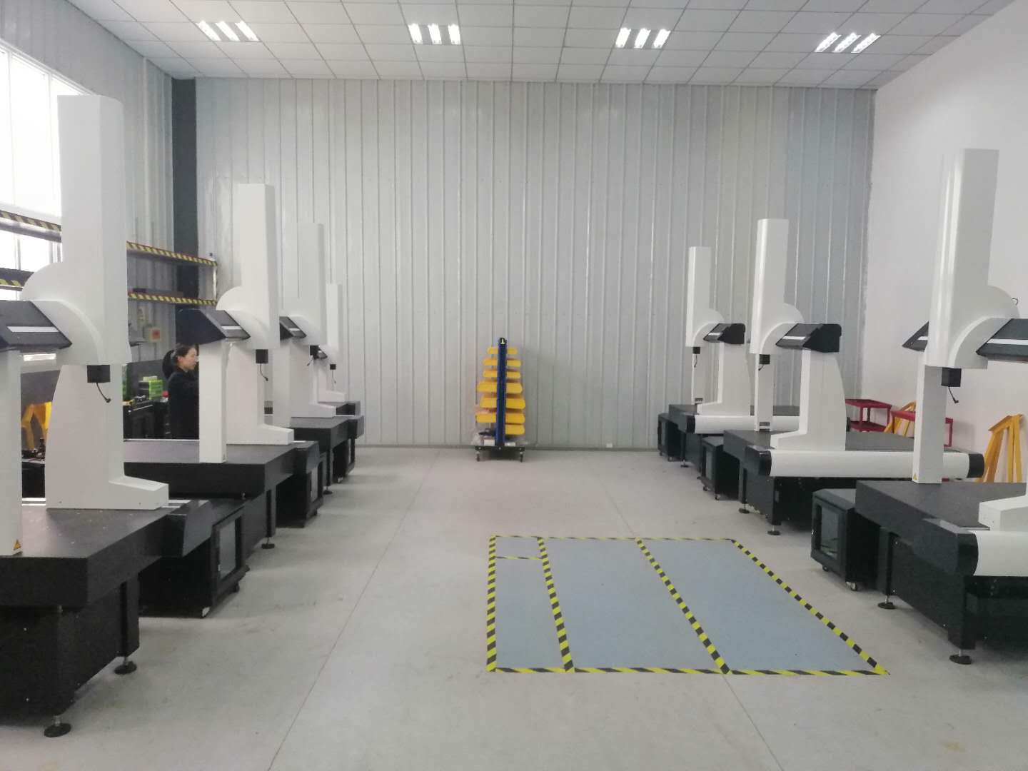 Hot Sale Cmm 3d Coordinate Measuring Machine Laser Scanning CMM 12.15. ...